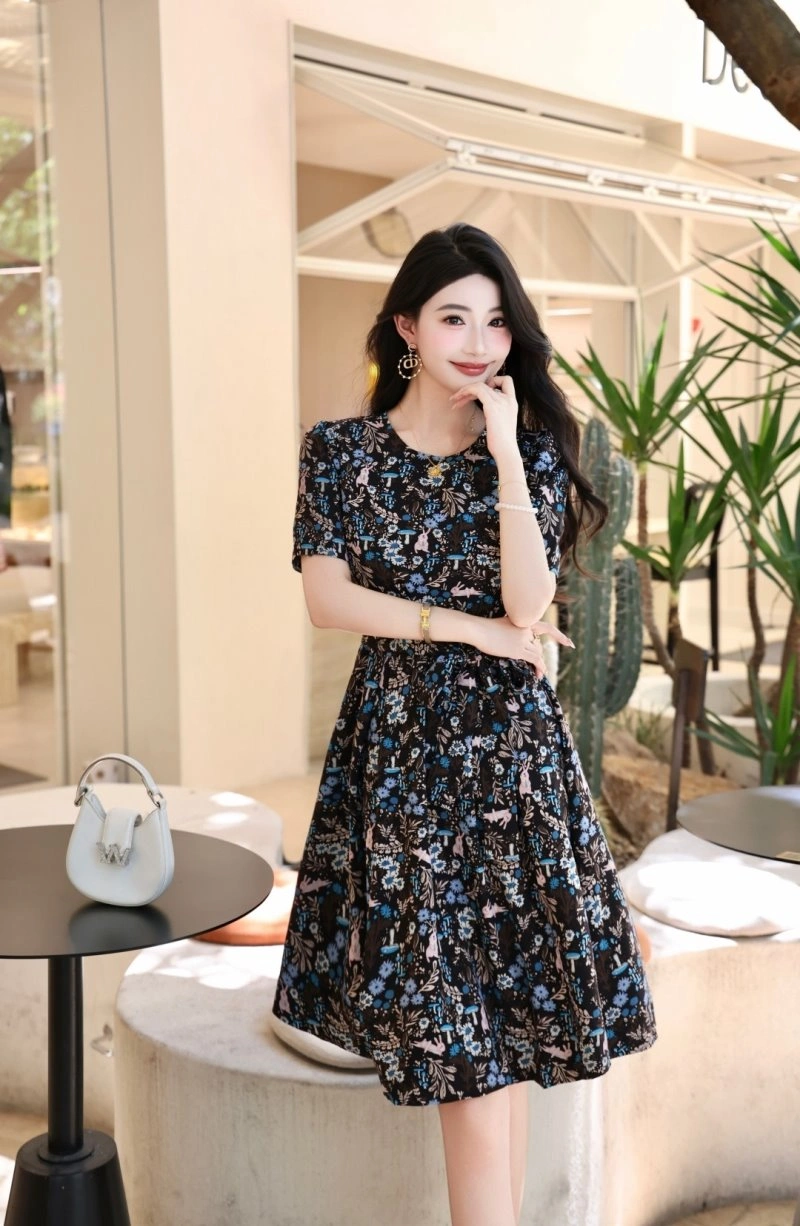 Accurate model Chanel Dress