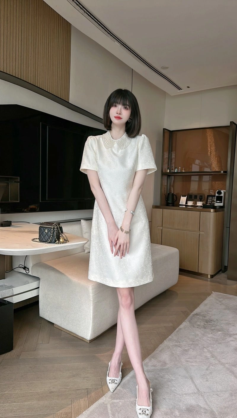 Low-cost Chanel Dress