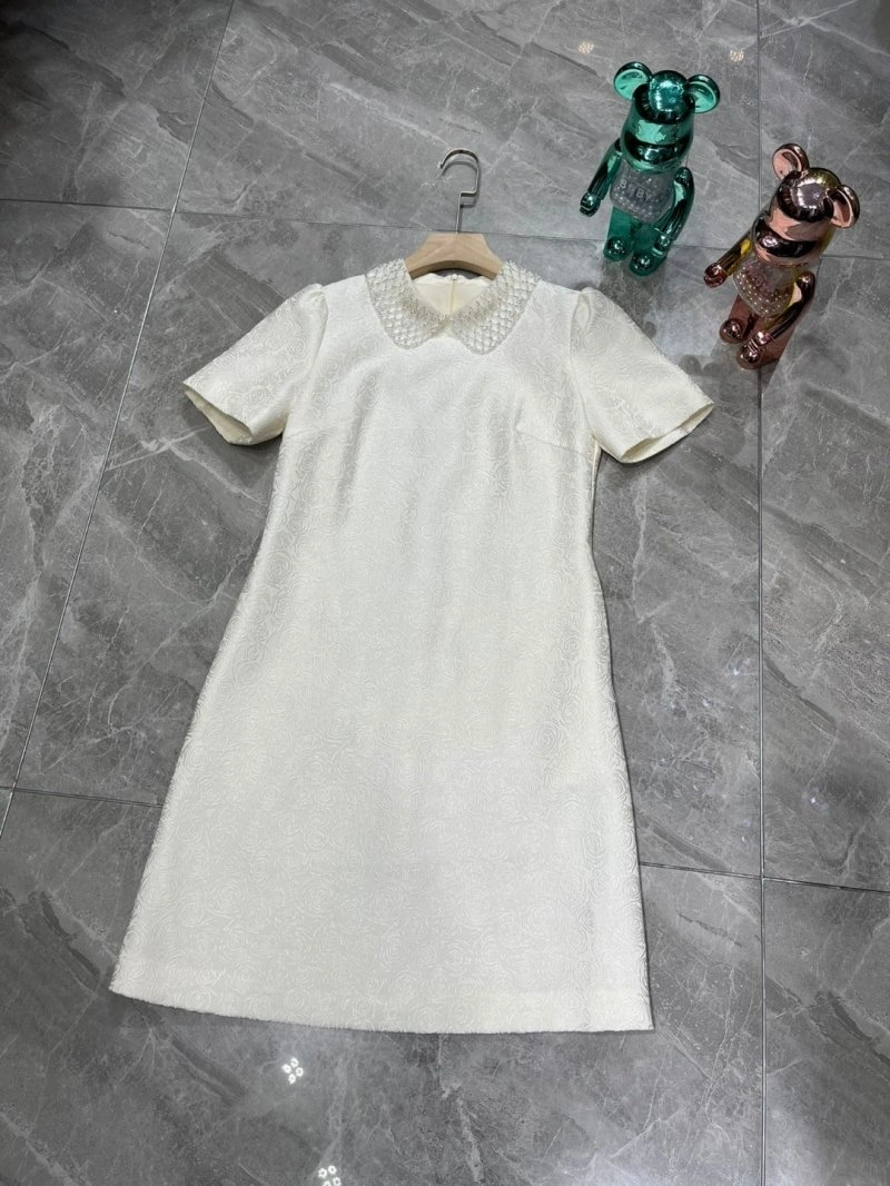 Low-cost Chanel Dress