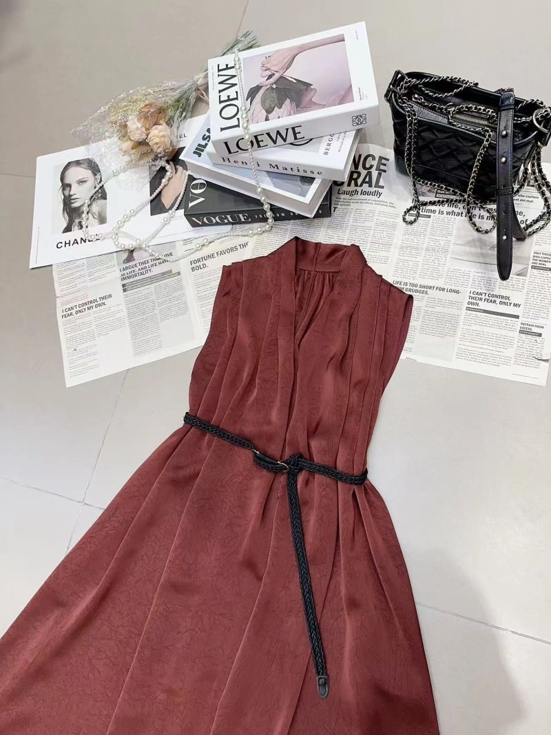 Low-cost Chanel Dress