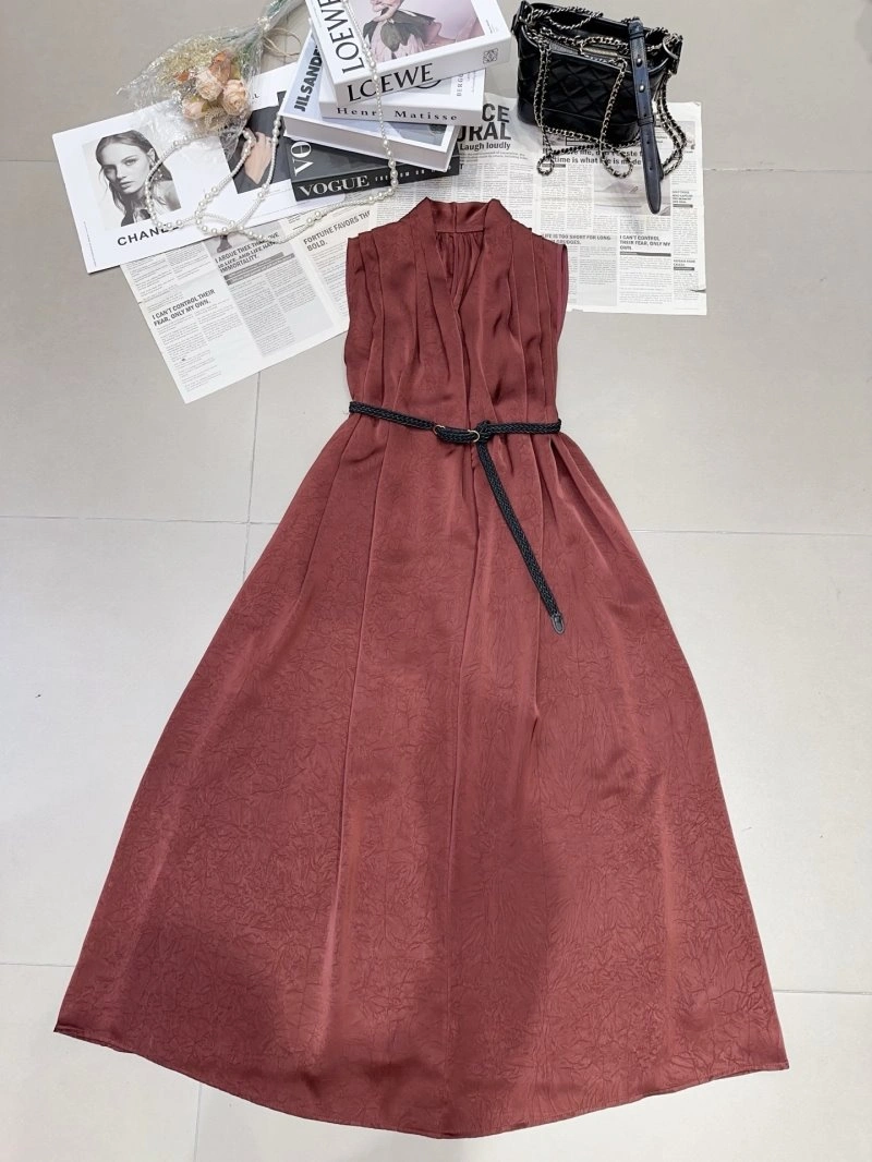 Low-cost Chanel Dress