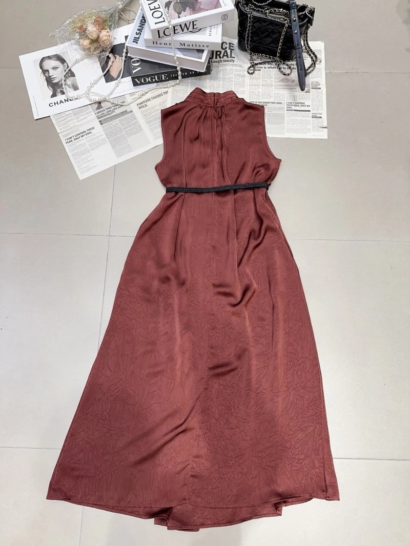 Low-cost Chanel Dress