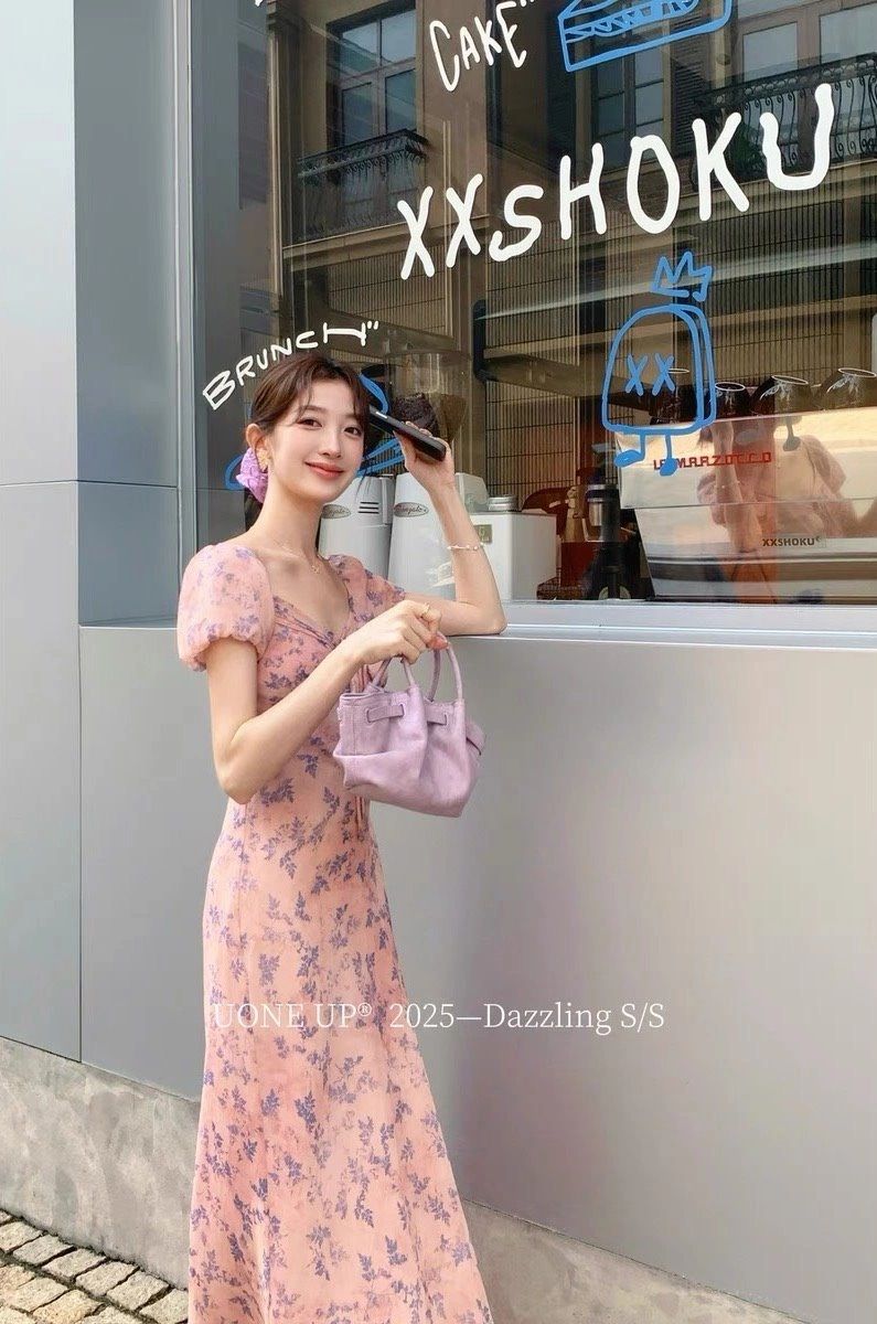 Accurate model Chanel Dress