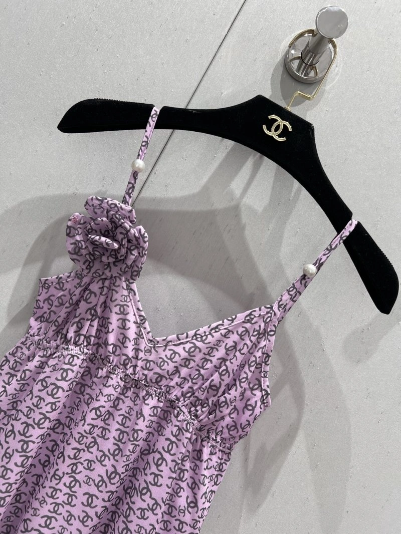 Low-cost Chanel Dress