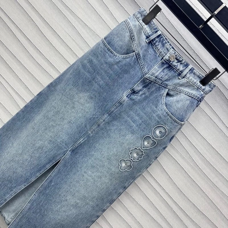 Low-cost Chanel Dress