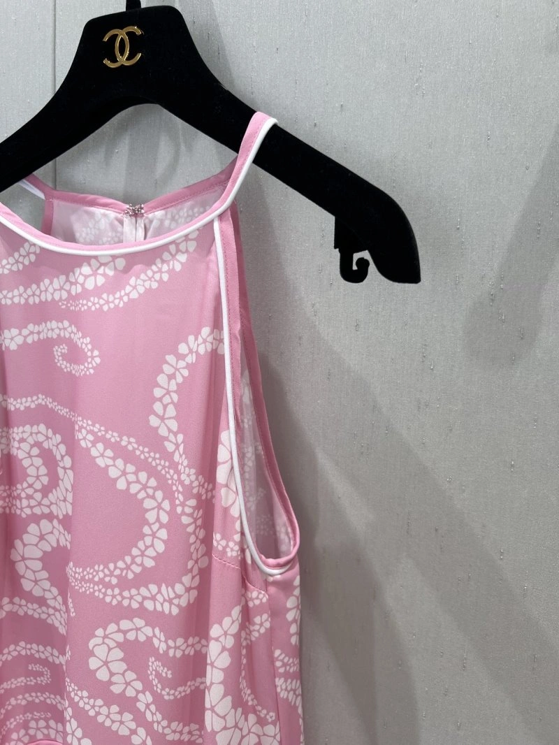 Accurate model Chanel Dress