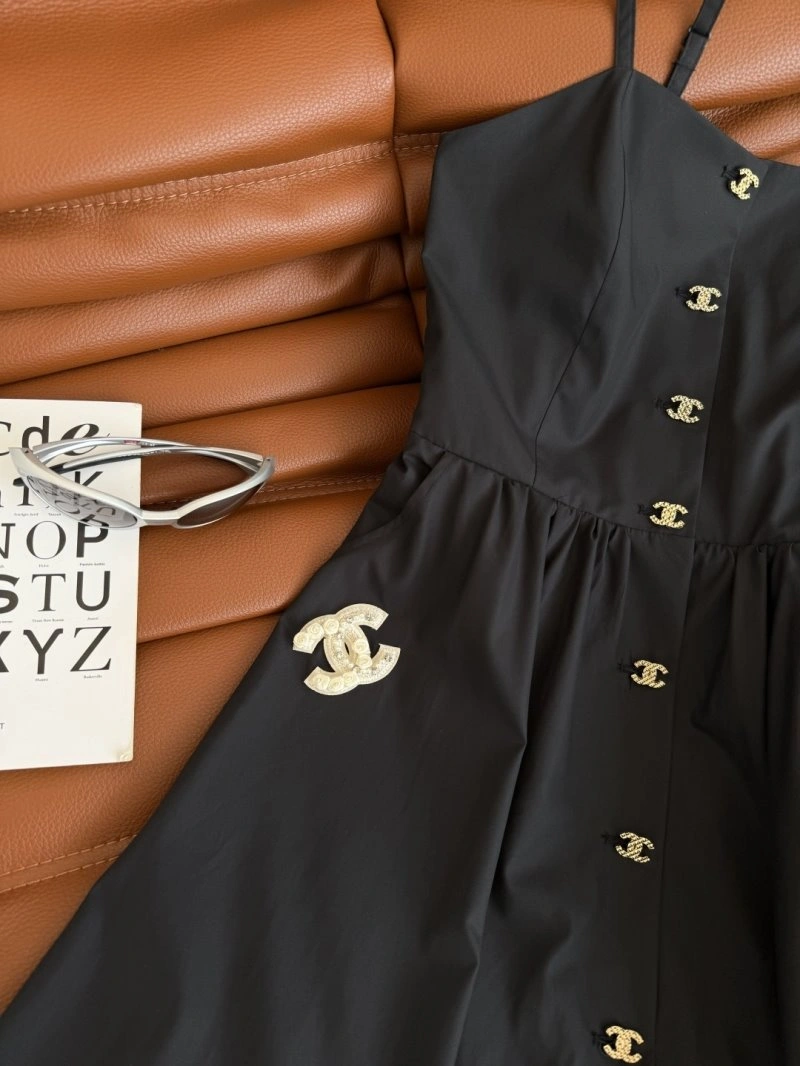 Top match Chanel Dress