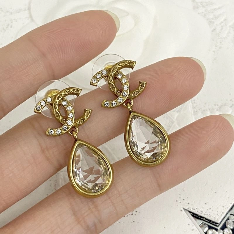 Top match Chanel Earrings