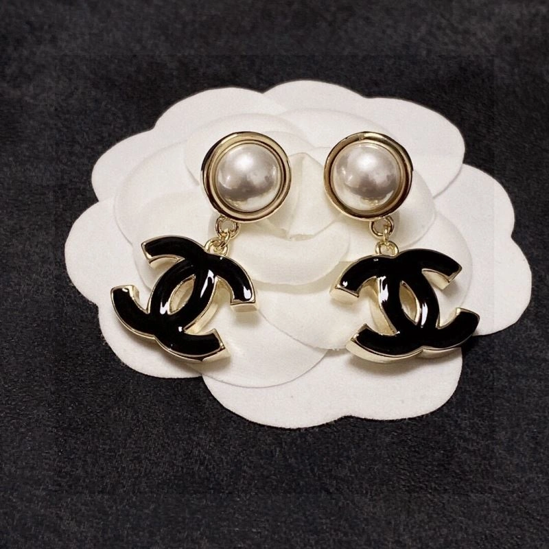 Low-cost Chanel Earrings