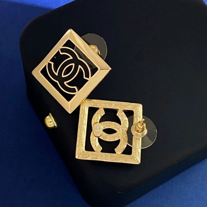 Low-cost Chanel Earrings