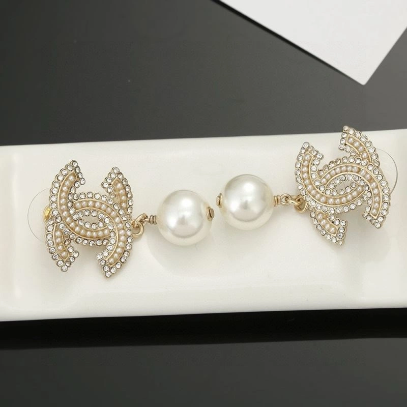 Accurate model Chanel Earrings