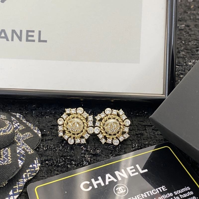 Low-cost Chanel Earrings
