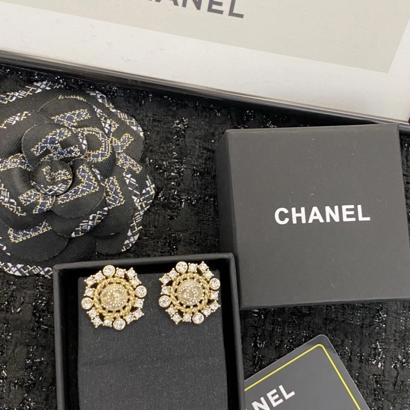 Low-cost Chanel Earrings