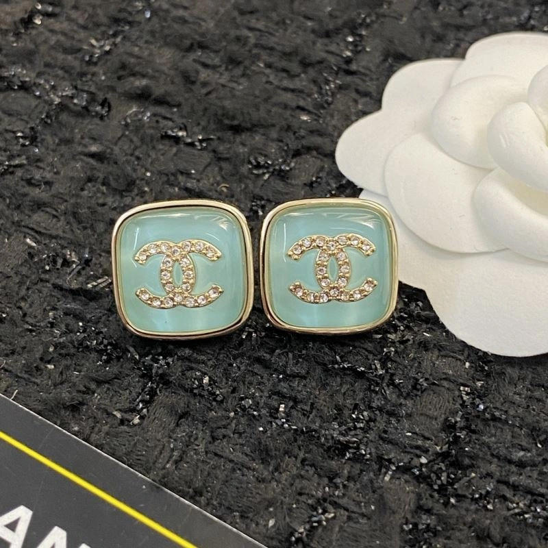 High accuracy Chanel Earrings