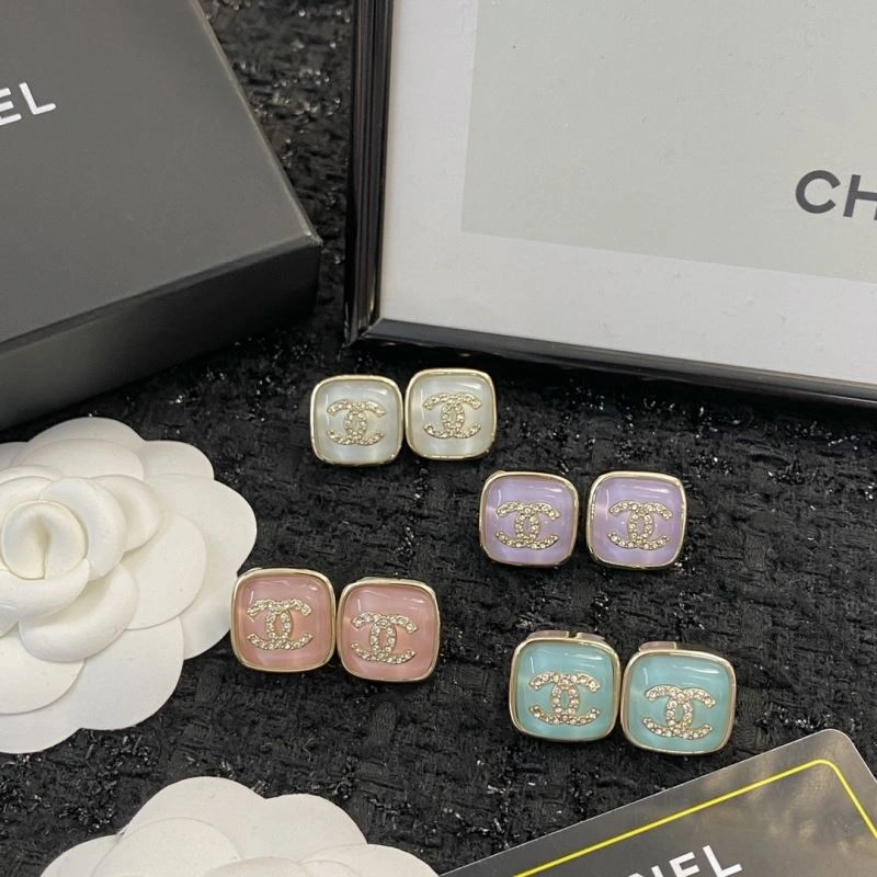 High accuracy Chanel Earrings