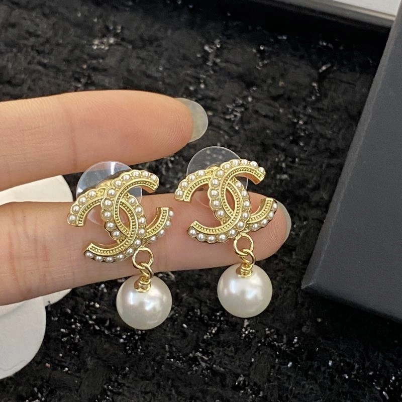 Low-cost Chanel Earrings