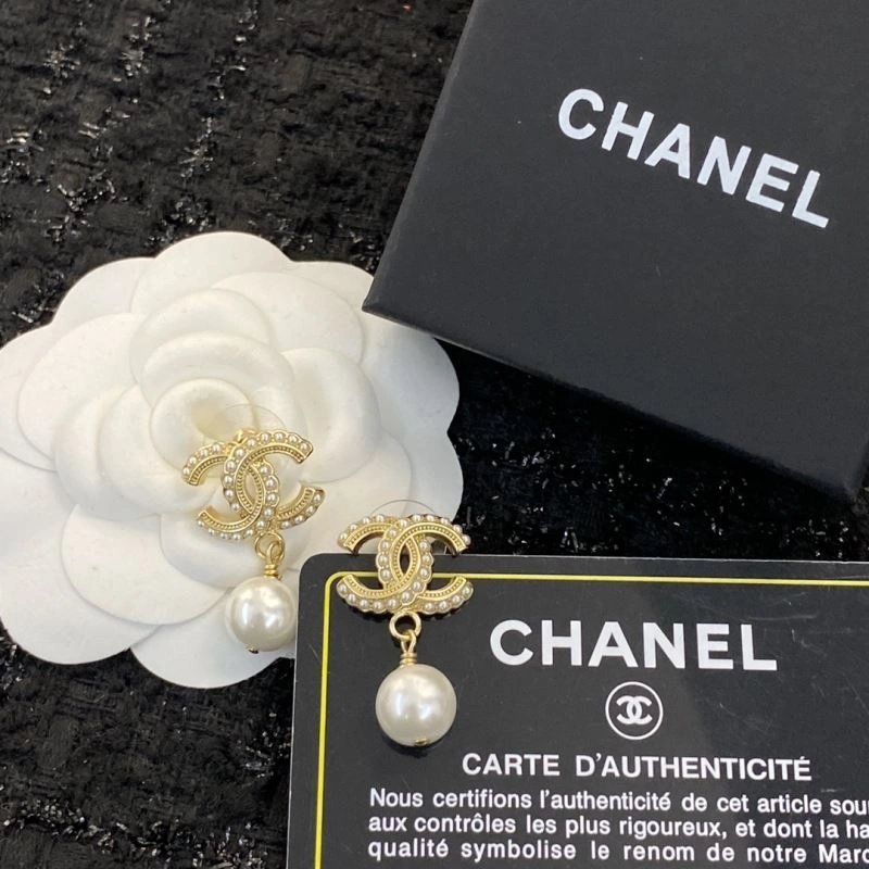 Low-cost Chanel Earrings