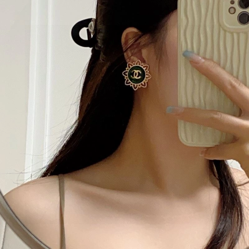 Discounted Chanel Earrings