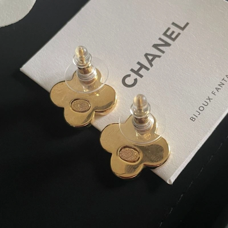 Top mirror Chanel Earrings