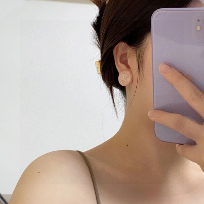 Top match Chanel Earrings