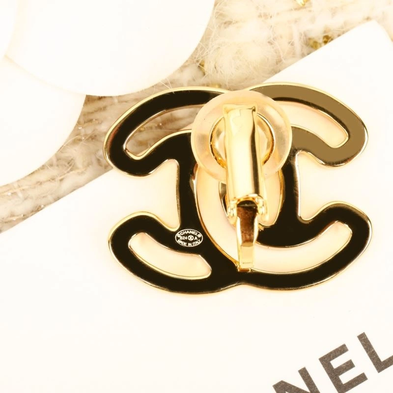 Top mirror Chanel Earrings