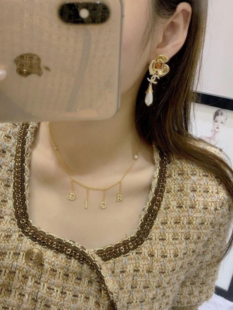 Low-cost Chanel Earrings