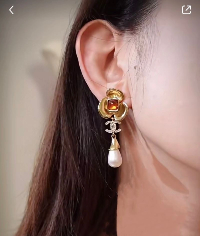 Low-cost Chanel Earrings