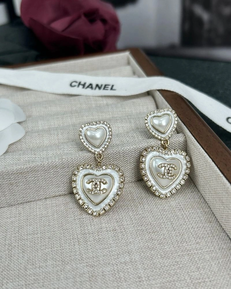 Top mirror Chanel Earrings