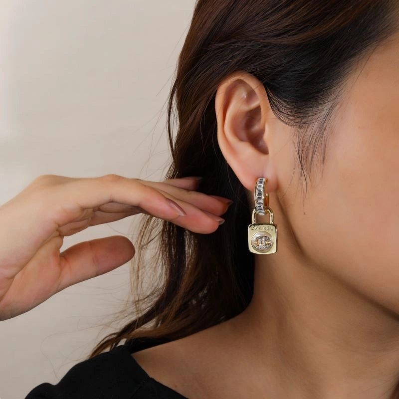 Low-cost Chanel Earrings