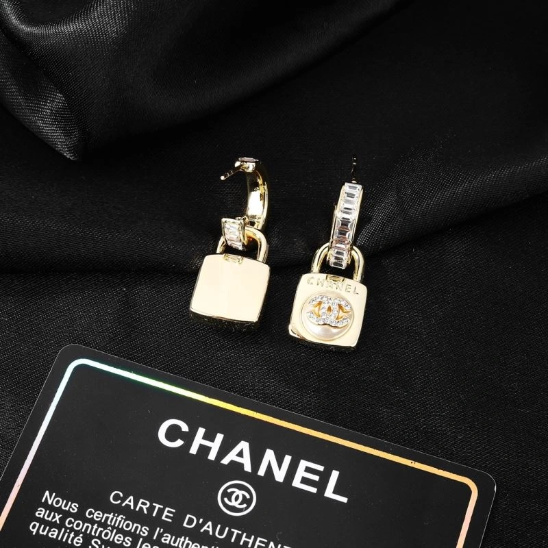 Low-cost Chanel Earrings