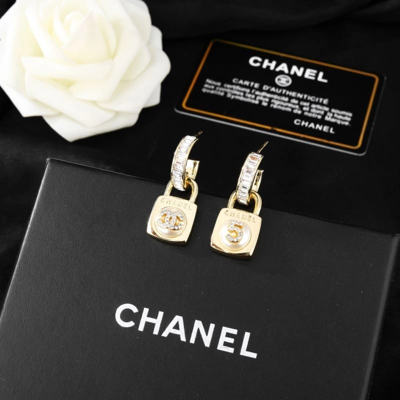 Low-cost Chanel Earrings