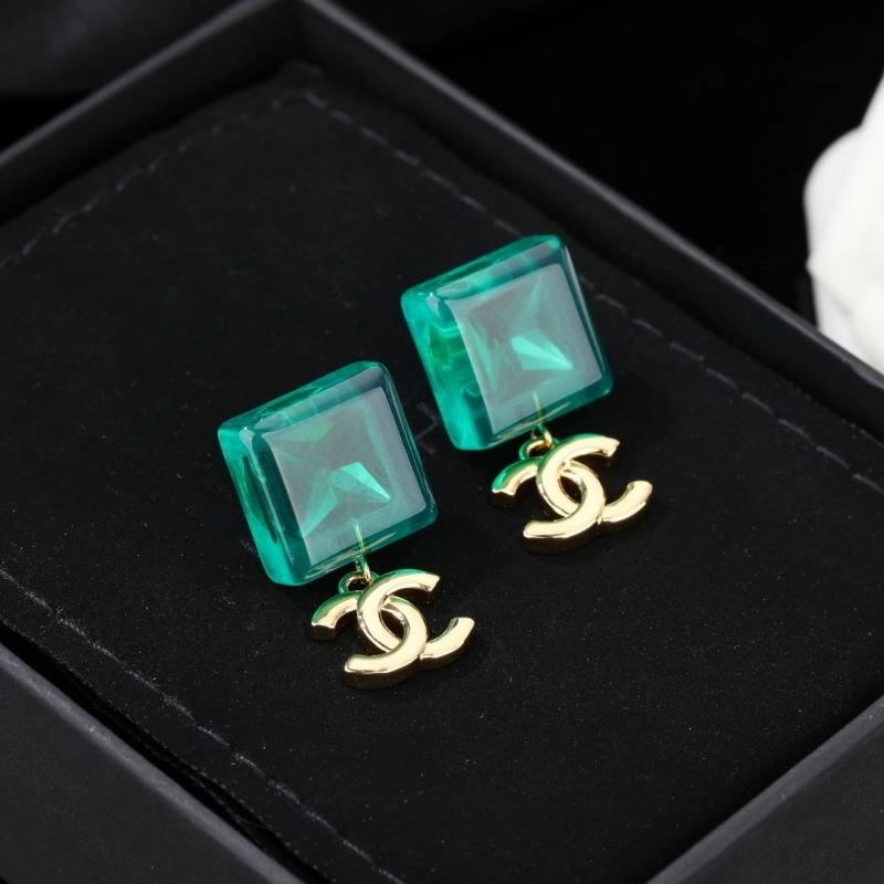 Top mirror Chanel Earrings