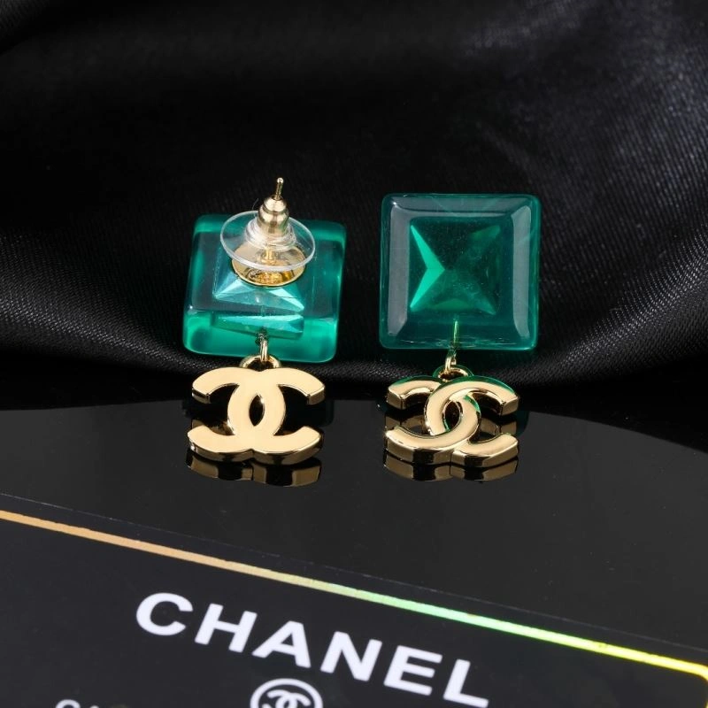 Top mirror Chanel Earrings