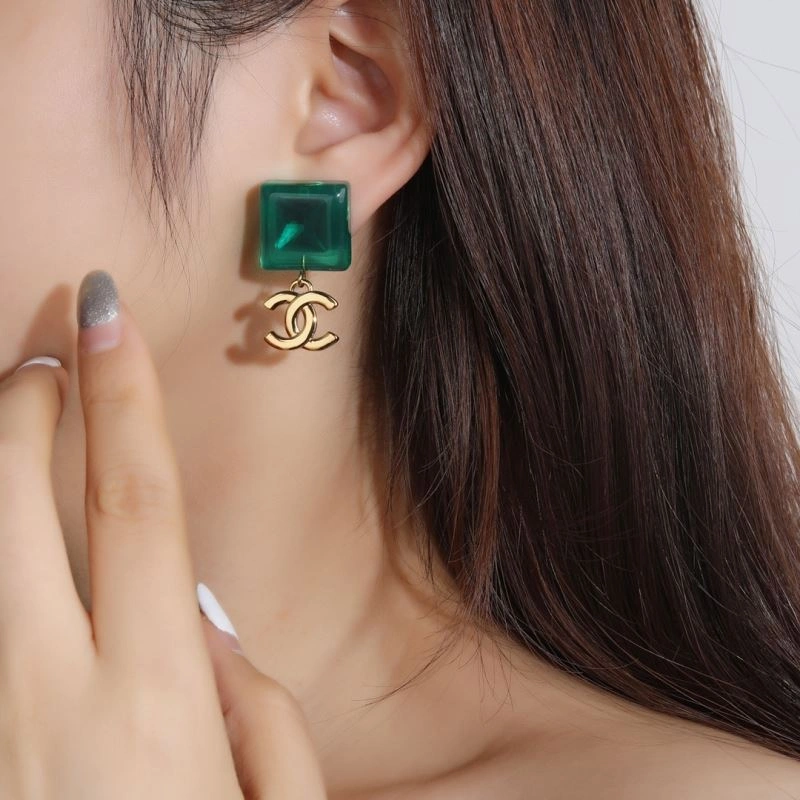 Top mirror Chanel Earrings
