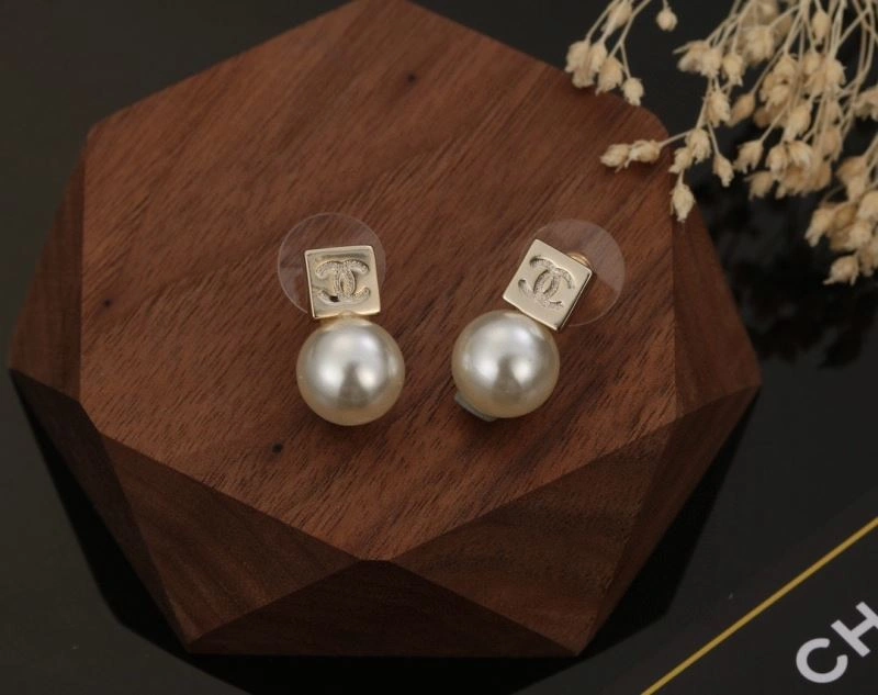 Brand-authenticated Chanel Earrings
