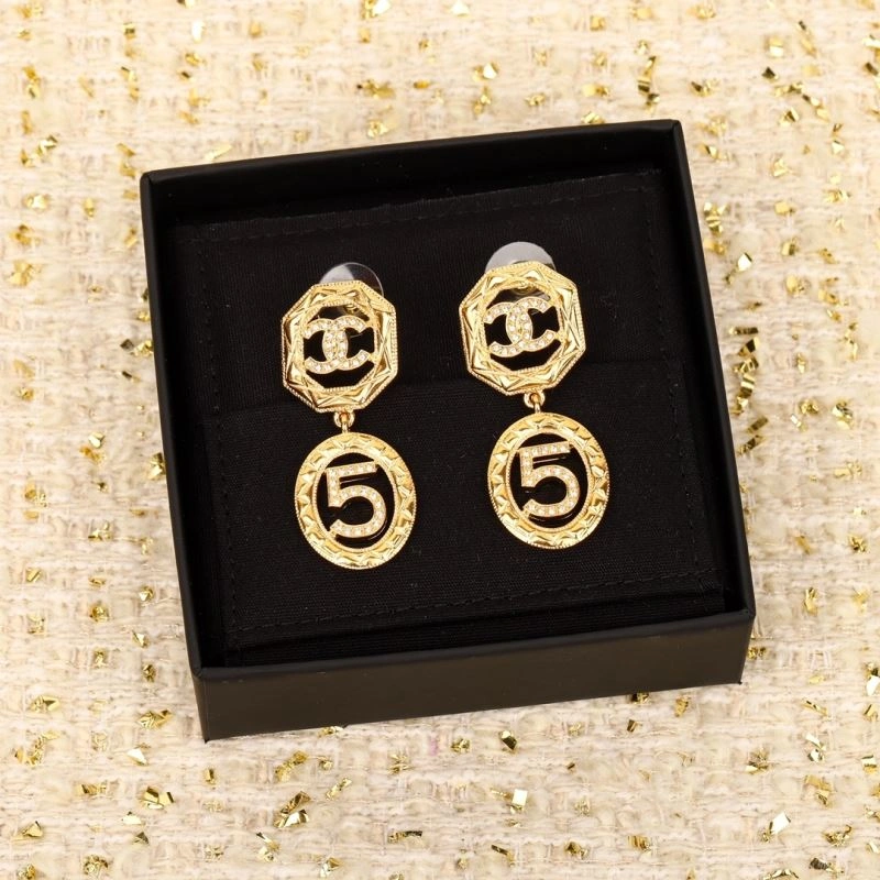 Top mirror Chanel Earrings
