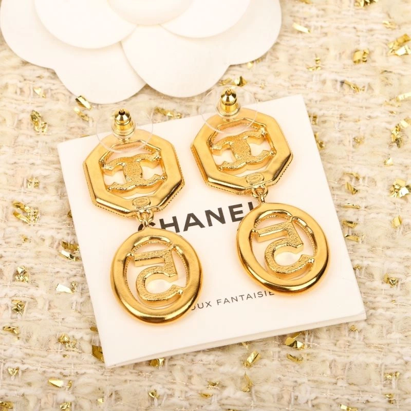 Top mirror Chanel Earrings