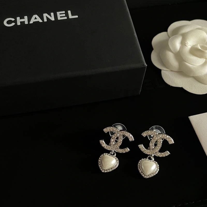 Accurate model Chanel Earrings