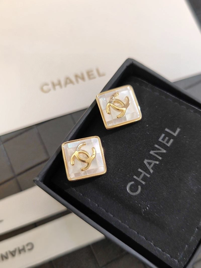 Top mirror Chanel Earrings