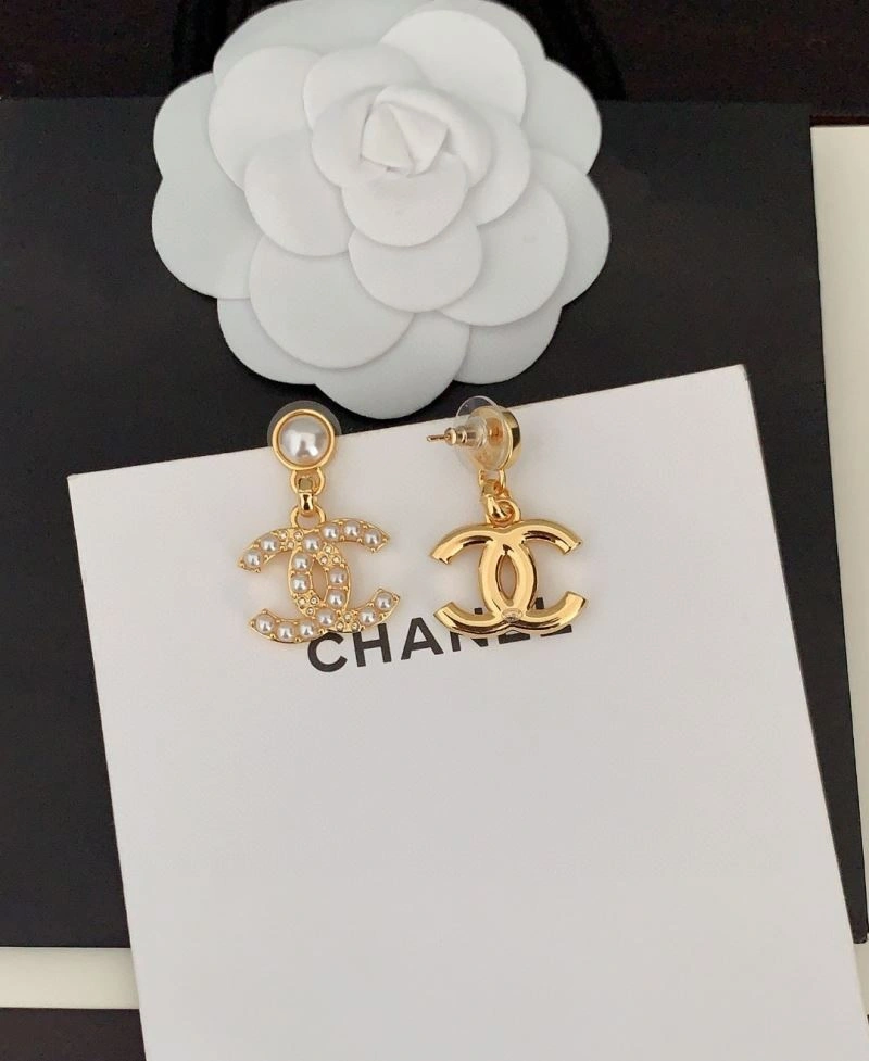 High accuracy Chanel Earrings