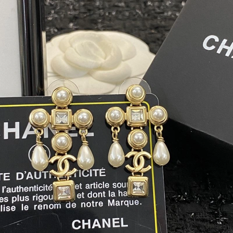 High accuracy Chanel Earrings