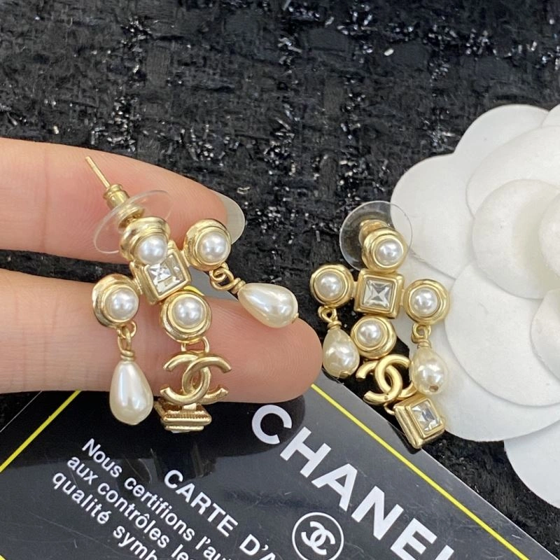 High accuracy Chanel Earrings