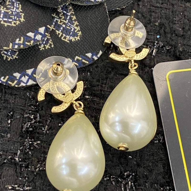 Accurate model Chanel Earrings