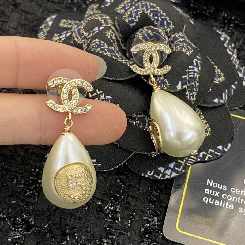 Accurate model Chanel Earrings