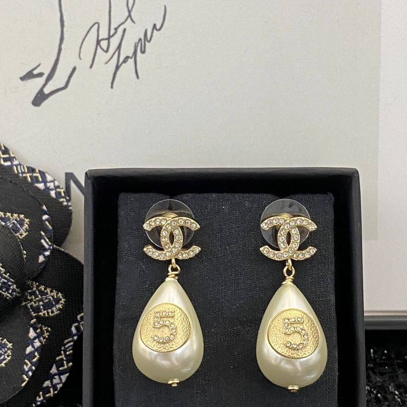 Accurate model Chanel Earrings