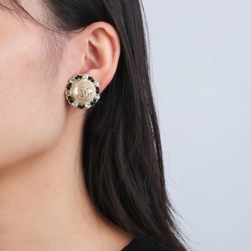 Low-cost Chanel Earrings