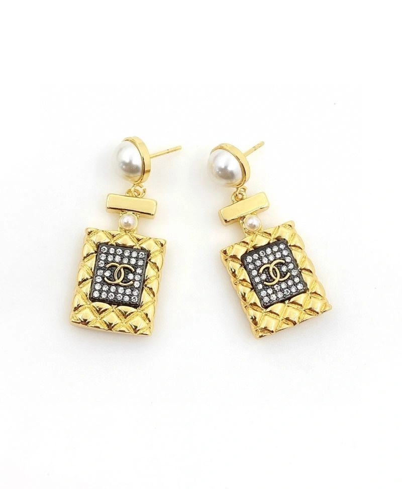 High accuracy Chanel Earrings