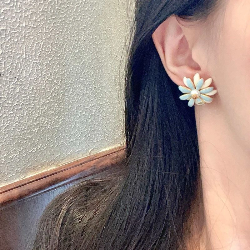 Exact replica Chanel Earrings