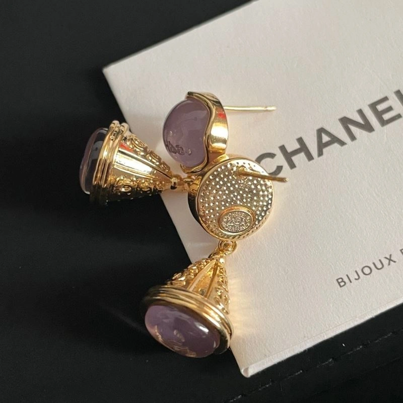 Top match Chanel Earrings