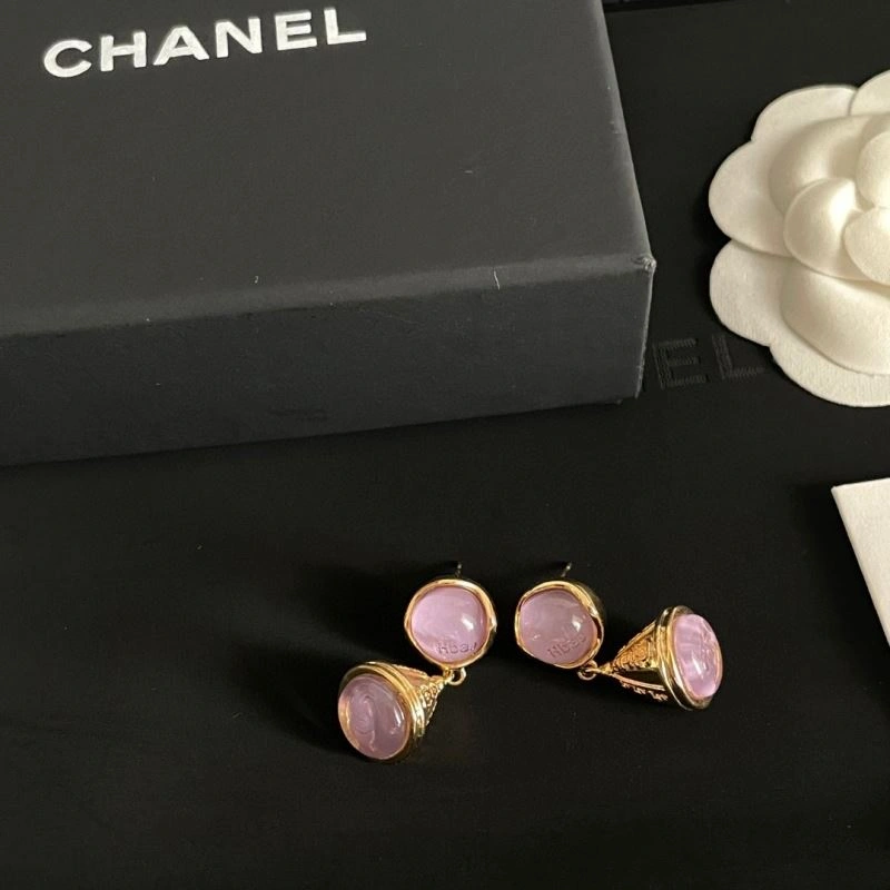 Top match Chanel Earrings